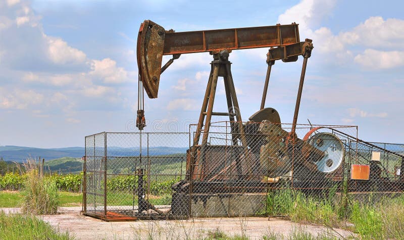 Oil well stock photo. Image of economy, environment, fuel - 6319922