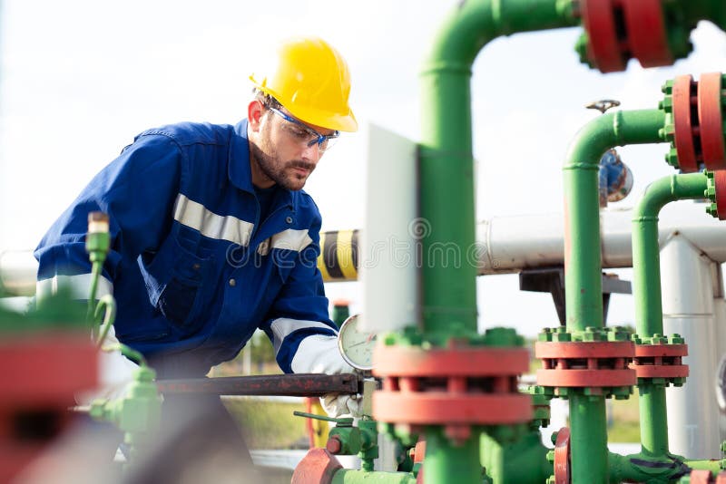 Oil Worker is Checking the Oil Pump Stock Image - Image of check ...
