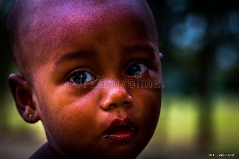 Ojos inocentes imagen de archivo editorial. Imagen de inocente - 54533069