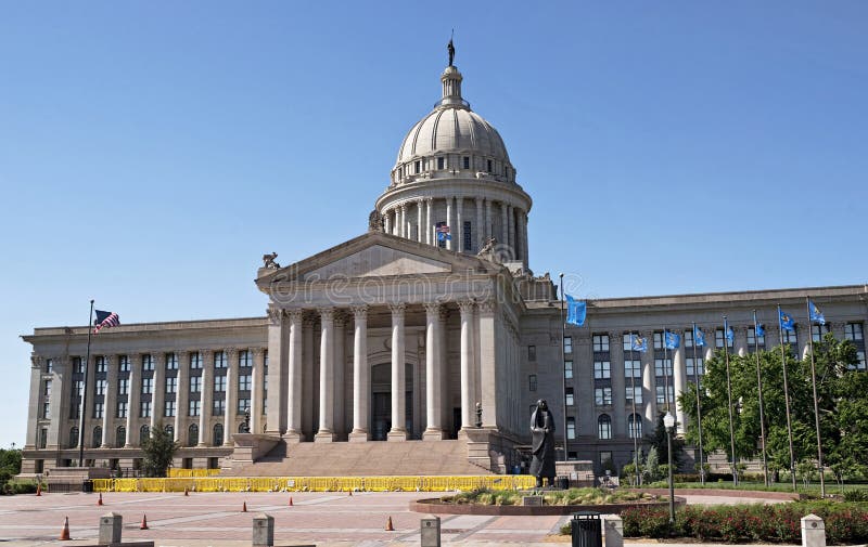 Oklahoma State Capitol Building Stock Photo - Image of pillars ...