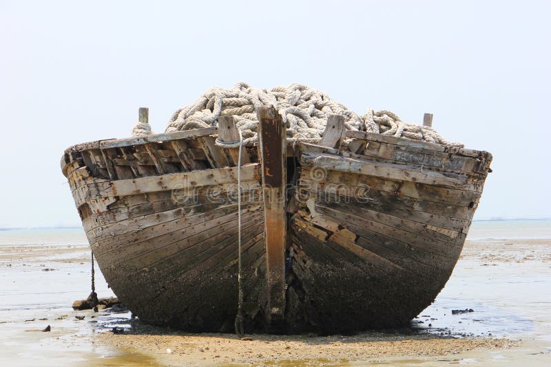 Old Abandoned Boat on Shore Stock Photo - Image of boat, coast: 71812558