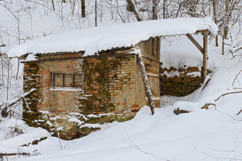 Old Abandoned Brick Hut in a Snowy Forest Stock Image - Image of snow ...