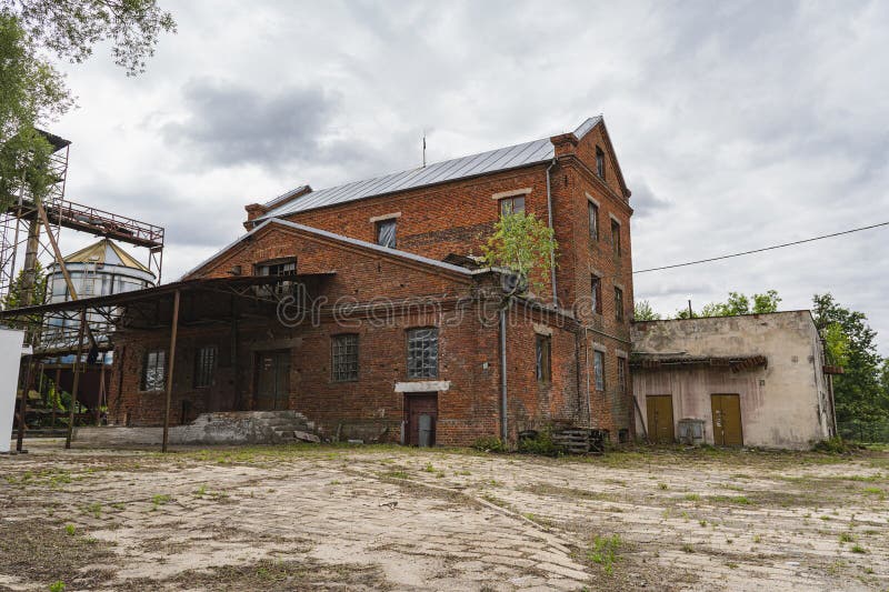 Old Abandoned Brick Warehouse or Small Factory Stock Photo - Image of ...