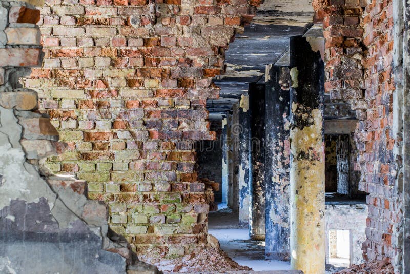 Old Abandoned Building Interior Stock Photo - Image of pillar, industry ...
