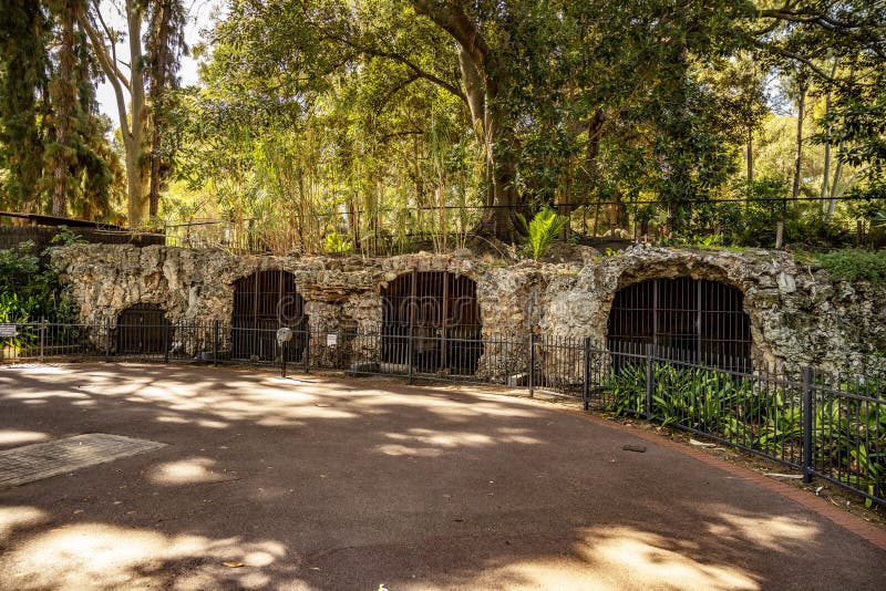 Old Abandoned Cages in Perth Zoo Western Australia Editorial Image ...