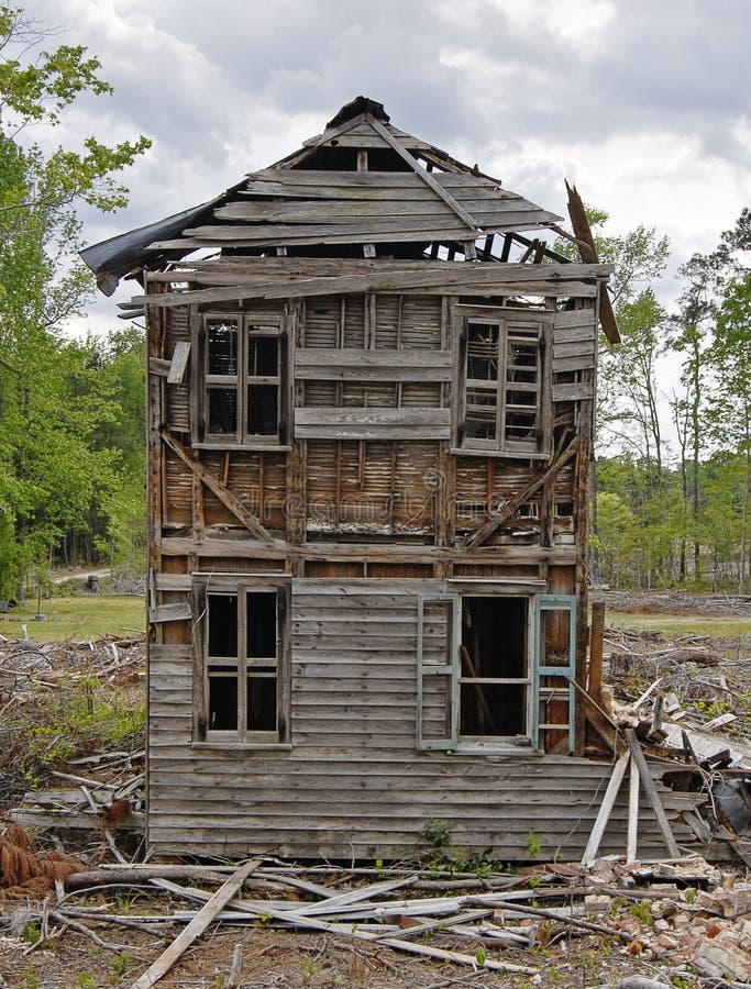 Old Abandoned Collapsing House Cloudy Day Stock Photo - Image of ...