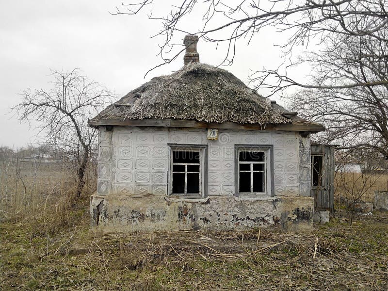 Old Abandoned Decaying House Stock Photo - Image of architecture, grass ...