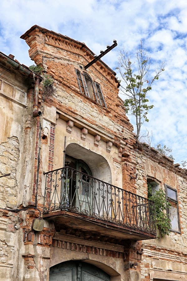 870 Falling Balcony Stock Photos - Free & Royalty-Free Stock Photos ...