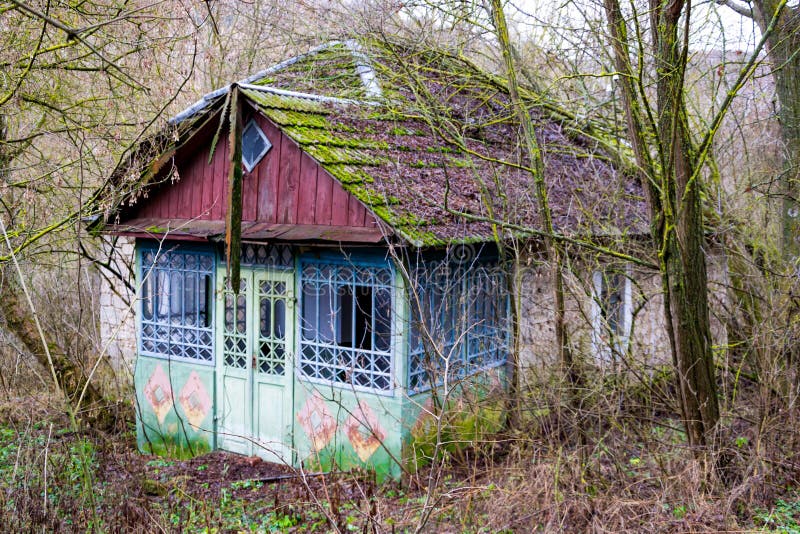 Old Abandoned Hut, Overgrown Grass and Crest Stock Image - Image of ...