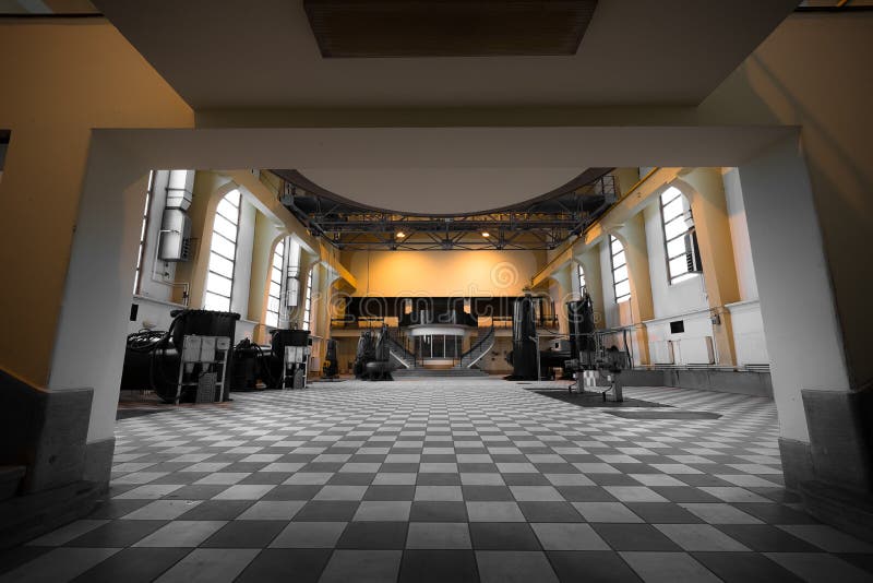 8,374 Abandoned Industrial Building Interior Floor Stock Photos - Free ...