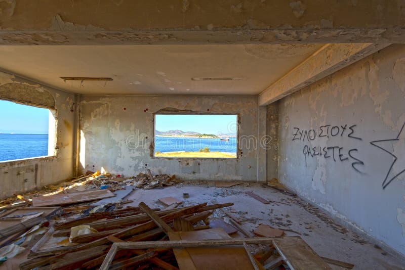 Old abandoned office stock image. Image of ruin, destroyed - 37910249