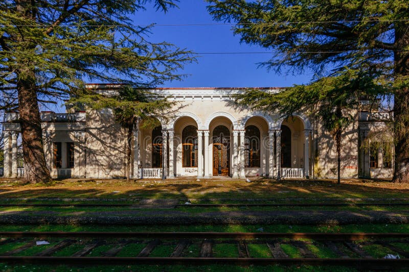 Old Abandoned Overgrown Railway Station Editorial Stock Image - Image ...