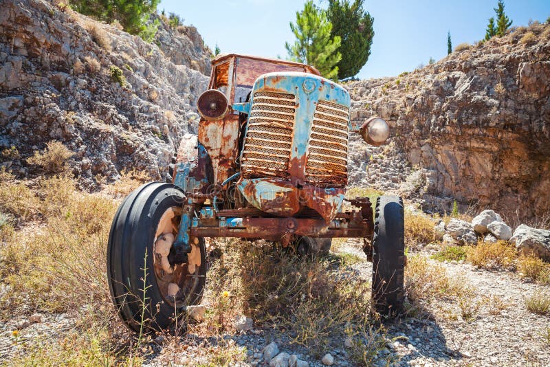 Rusty old tractor stock photo. Image of farm, industrial - 42487078