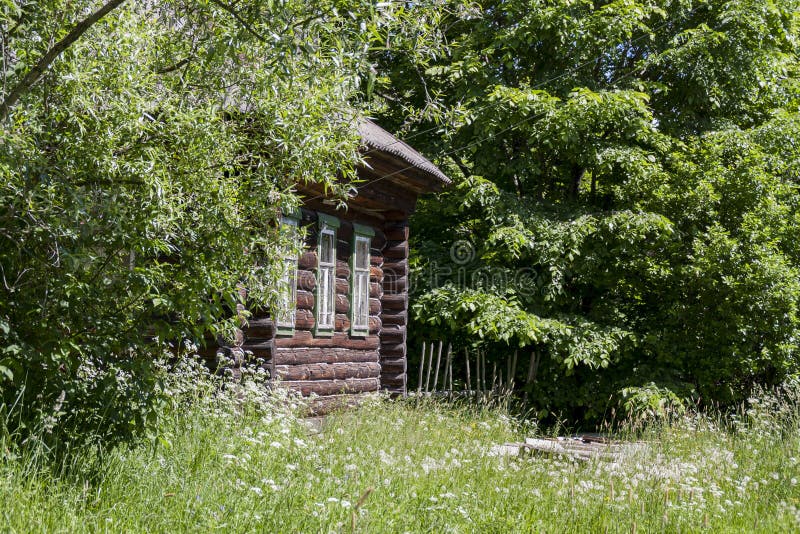 Old Abandoned Rustic Log House Stock Image - Image of rural, tradition ...