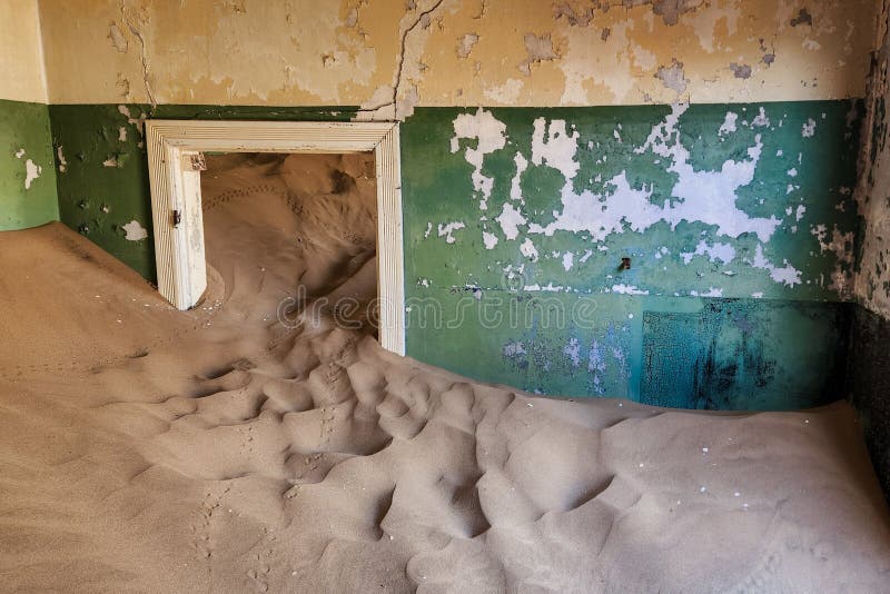 Old, Abandoned Sand-filled Building in the Desert. Kolmanskop, Namibia ...