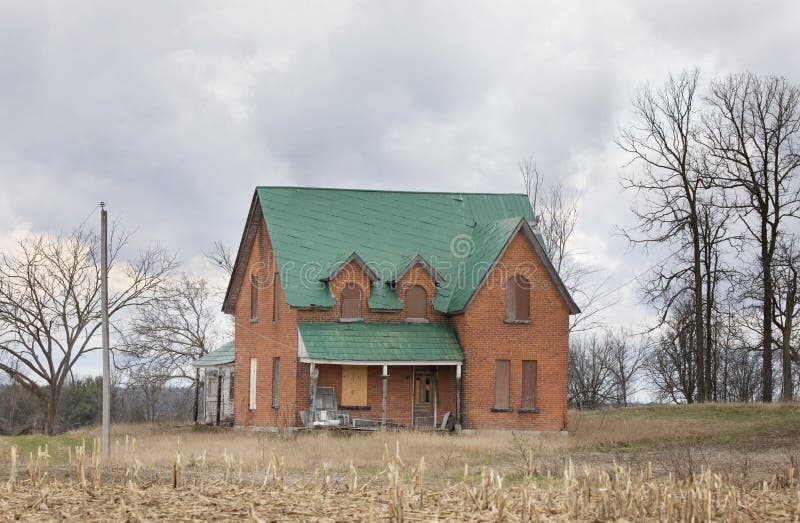 An Old Abandoned Spooky House in Spring on a Farm Yard in Rural Canada ...