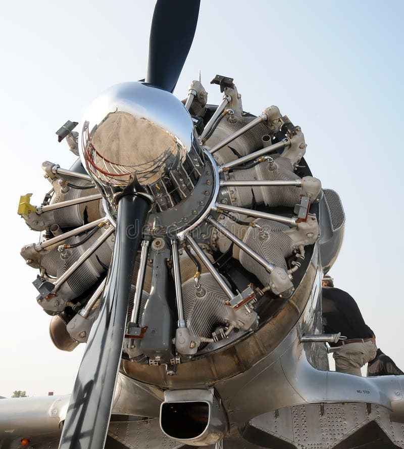 Old airplane engine stock photo. Image of plane, aviation - 18441828