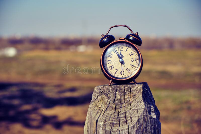 11,289 Old Sun Clock Stock Photos - Free & Royalty-Free Stock Photos ...
