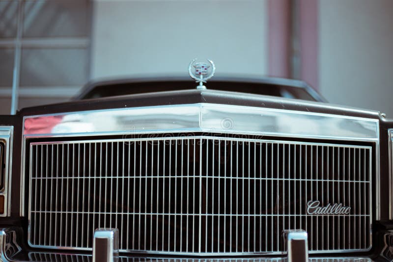 Old American Cadillac Radiator Machine Editorial Stock Photo - Image of ...