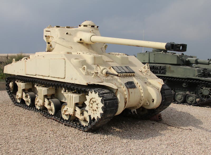 Old American Sherman tank editorial photo. Image of cannon - 26970716