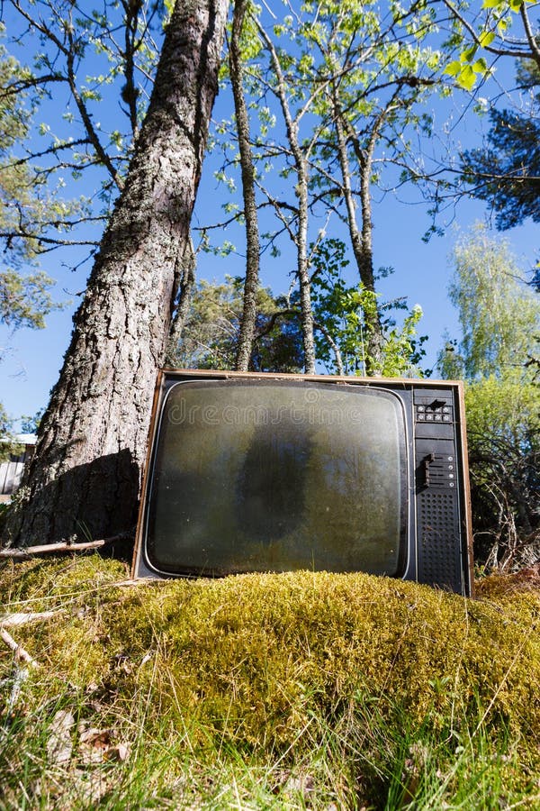 192 Discarded Television Stock Photos - Free & Royalty-Free Stock ...
