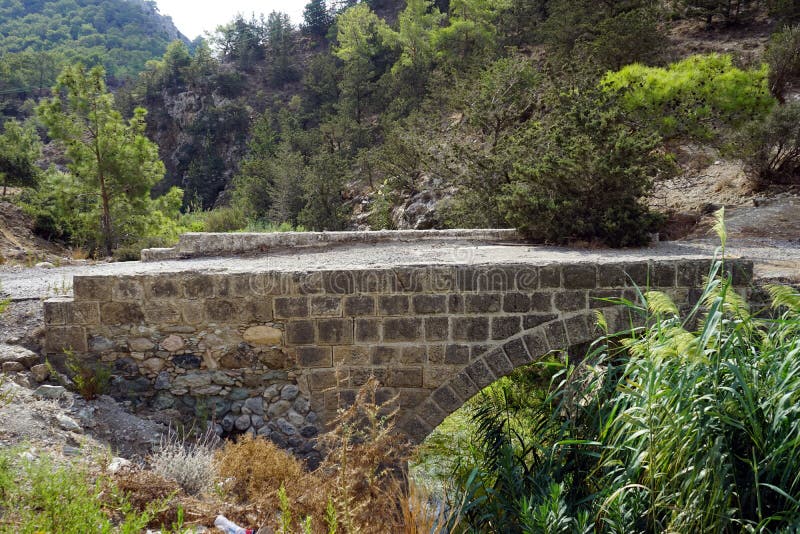 Old arch turkish bridge stock image. Image of cane, bridge - 131469837
