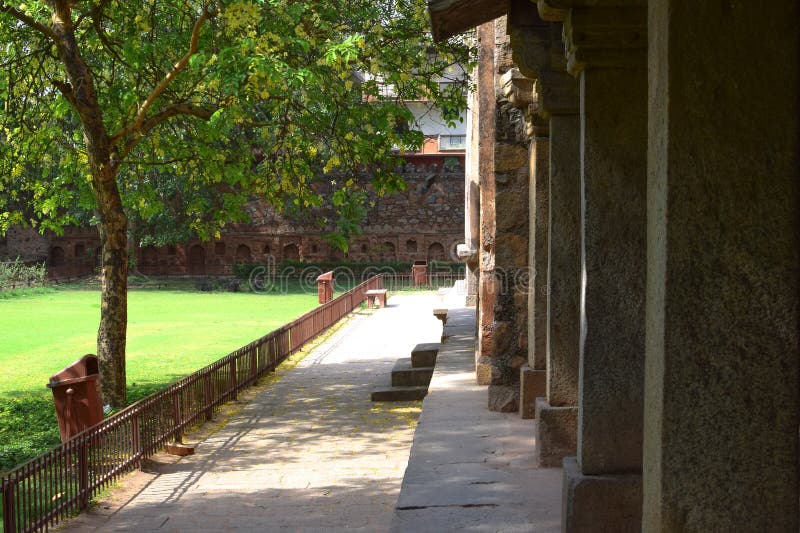 Old Architecture Building Located in India, Old Beautiful Structure ...
