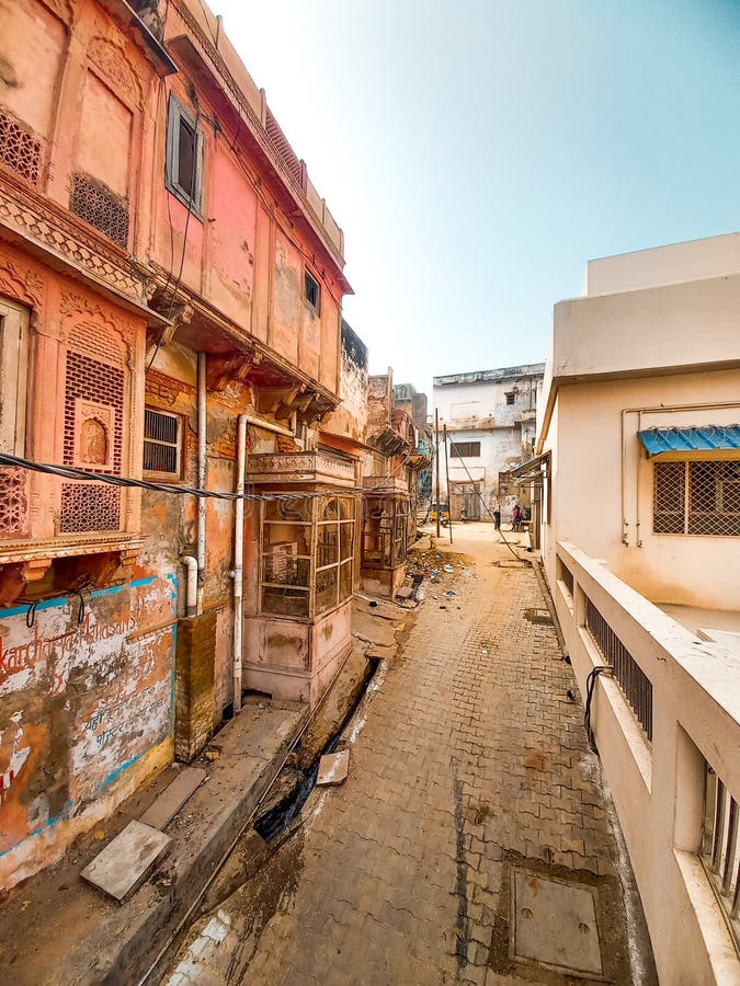 Old Architecture of Mathura. Editorial Stock Photo - Image of street ...