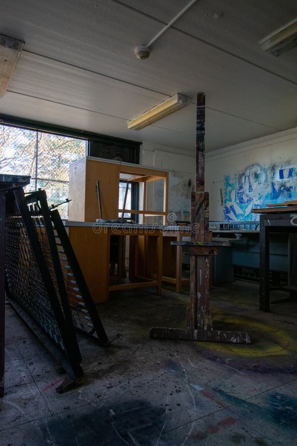 An Abandoned Art Studio in a School with an Easel in it Editorial Stock ...