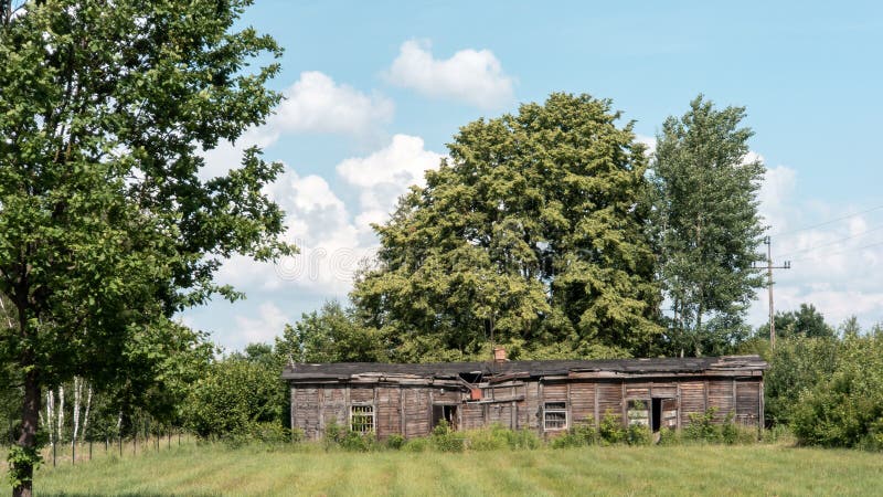 An Old and Badly Damaged Farmhouse Stock Image - Image of farmhouse ...