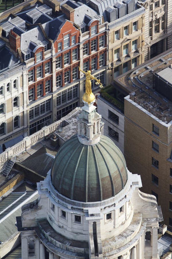 Justice statue, Old Bailey stock image. Image of court - 14536043