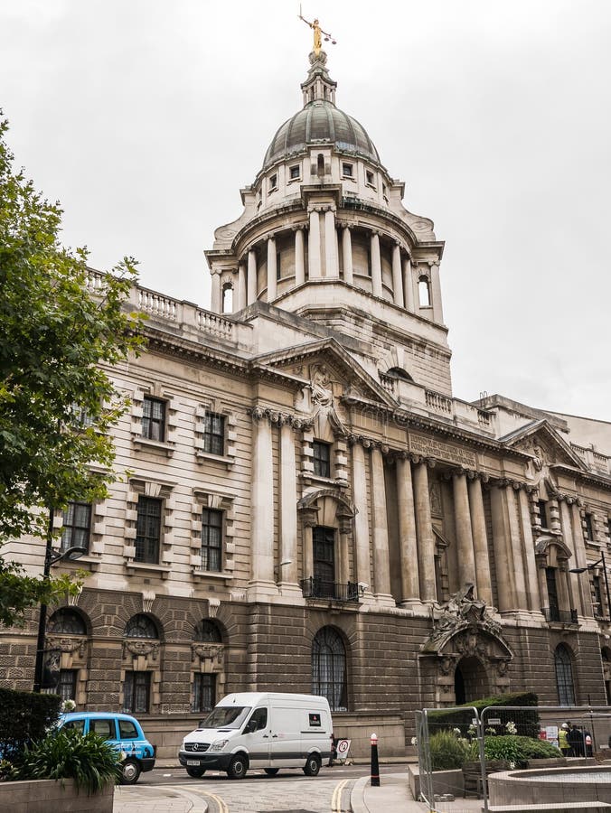 The Old Bailey Facade and Dome, London Editorial Image - Image of tower ...