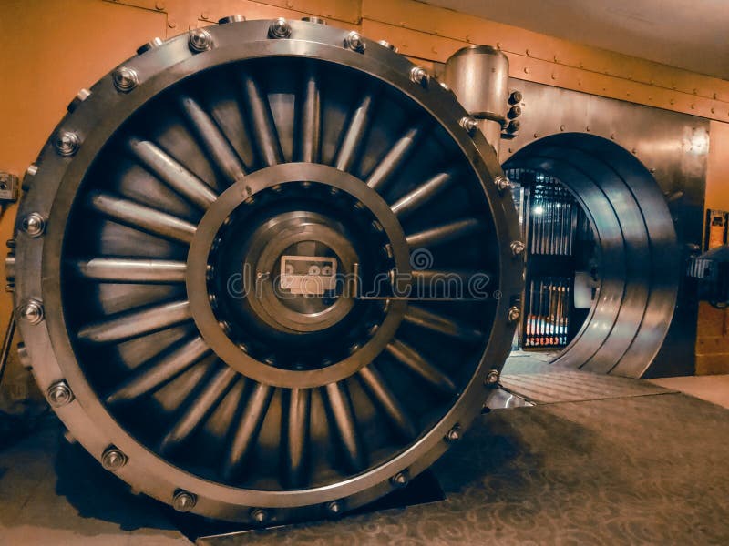 Old bank vault stock photo. Image of drum, bank, dominionbank - 215499638