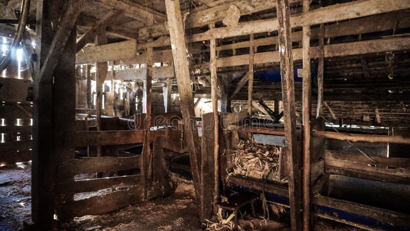 Old barn stock image. Image of barn, filthy, farm, haunted - 95644379
