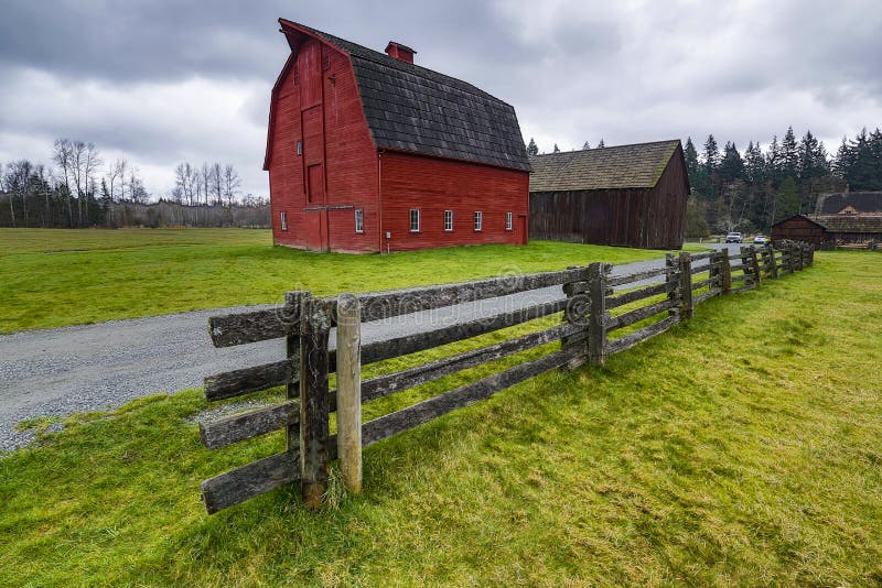 Red Barn, Vermont stock image. Image of farming, rural - 21640805