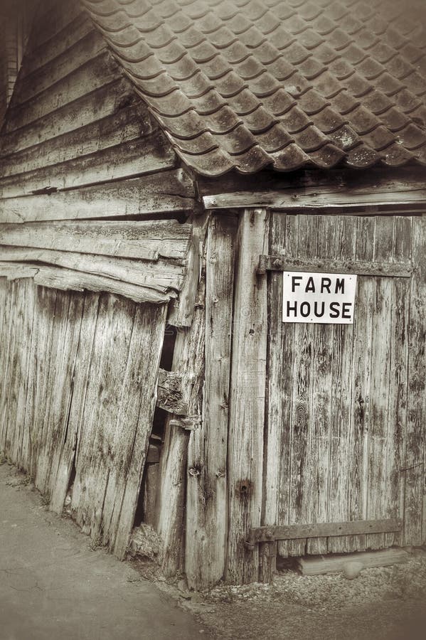 Ramshackled Barn Farm Building Stock Photos - Free & Royalty-Free Stock ...