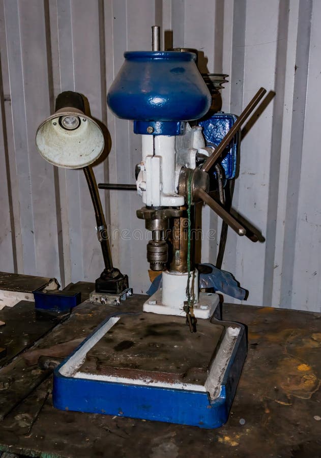 804 Vintage Blue Metal Bench Stock Photos - Free & Royalty-Free Stock ...