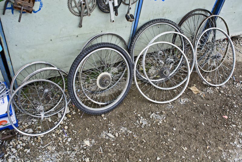 Old bicycle wheels stock image. Image of landfill, disturbed - 64643957