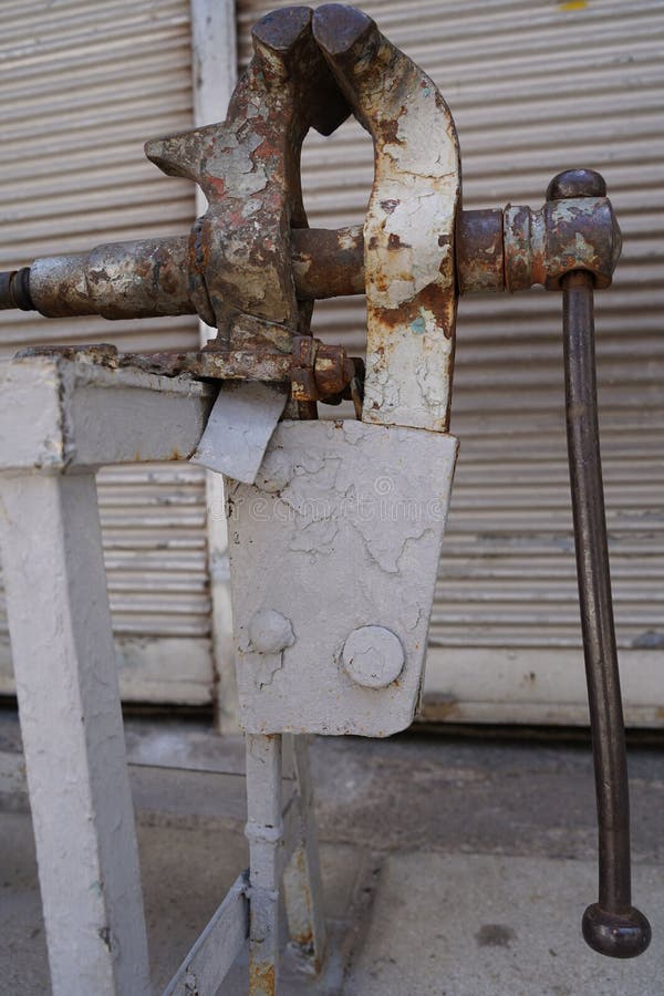 Old big vice on the bench stock image. Image of work - 255074449