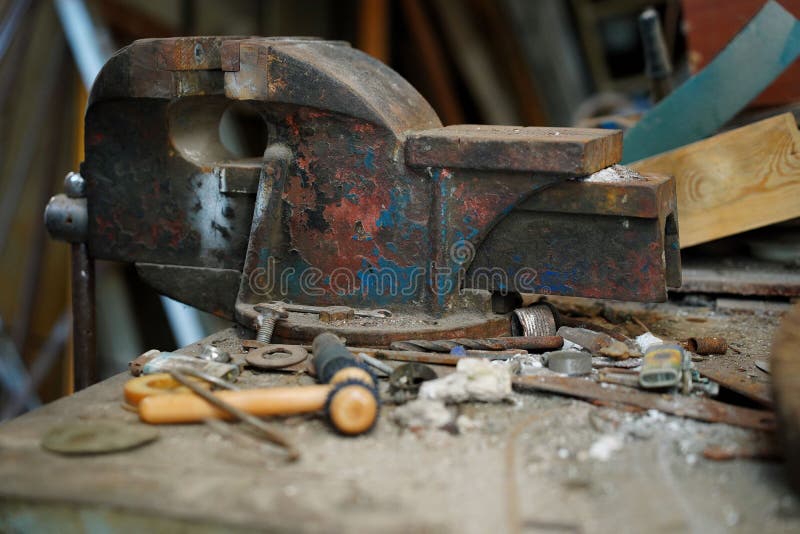 Old big vice on the bench stock photo. Image of clamp - 255074452