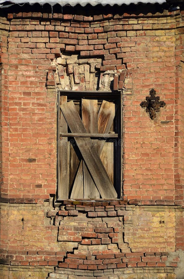 Old Boarded Window in Brick Wall Stock Image - Image of detail, grungy ...