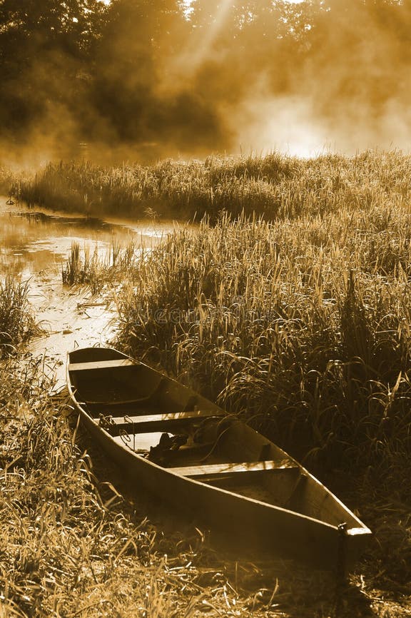 Old boat stock image. Image of lake, summer, canoe, tourism - 15196041