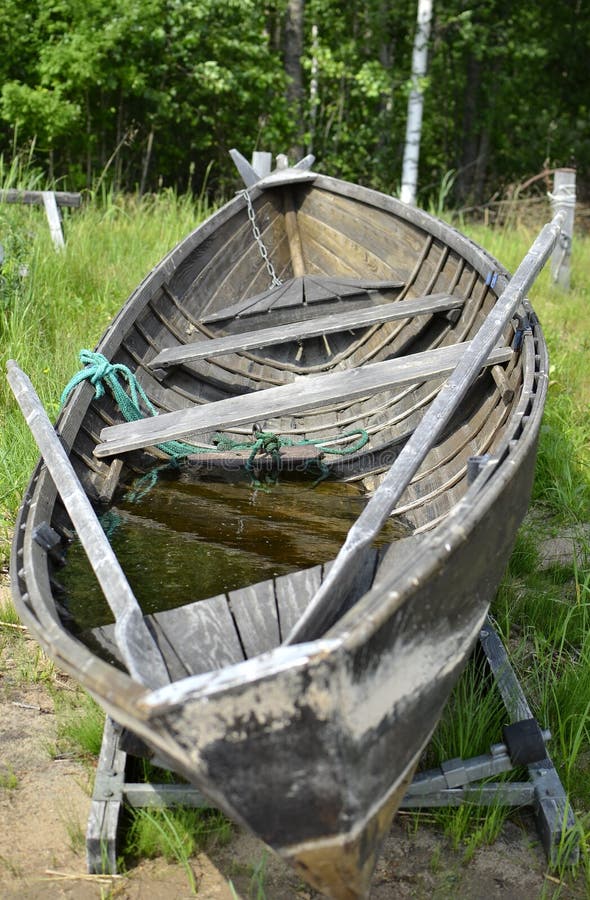 Old boat stock photo. Image of abandoned, dinghy, boat - 26280812