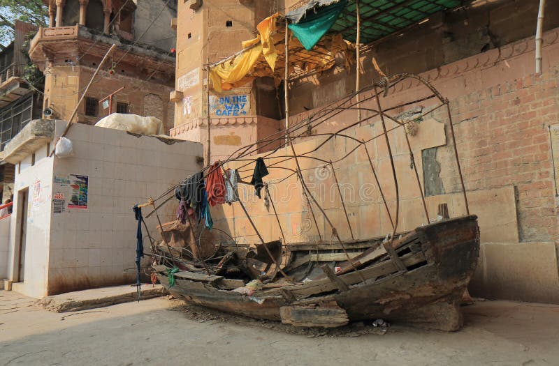 Row Boat Varanasi Side View Stock Photo - Image of built, view: 60467482