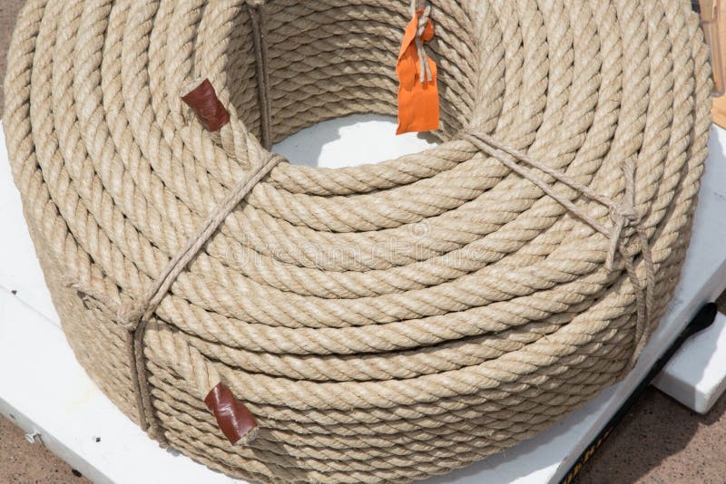 Old Boat Rope Wrapped Circle Stock Photos - Free & Royalty-Free Stock ...