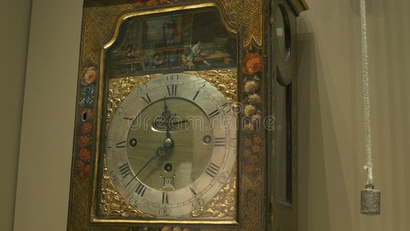 Old Bracket Clock stock footage. Video of instrument - 61632756
