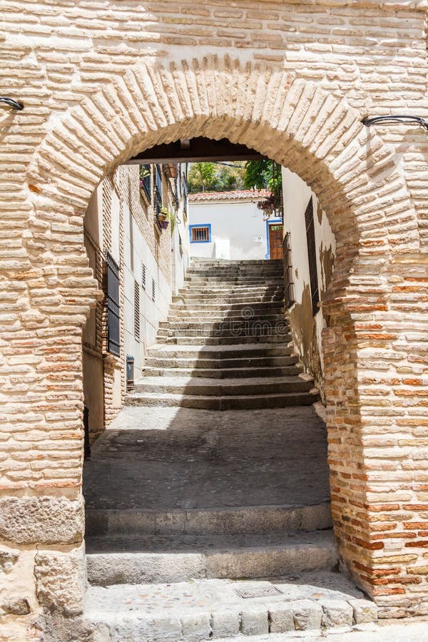 Old, brick archway stock photo. Image of brickwork, leading - 264110288