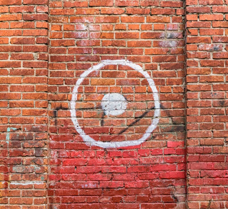 Old Brick Wall with Painted Target Stock Image - Image of aged, numbers ...