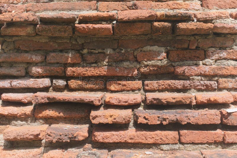 Old Brick Wall Pattern, Cracked Red Brick Wall Stock Photo - Image of ...