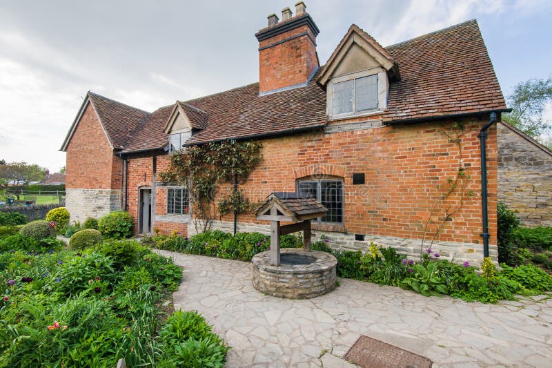 Old bricked well stock photo. Image of plant, garden - 31657362